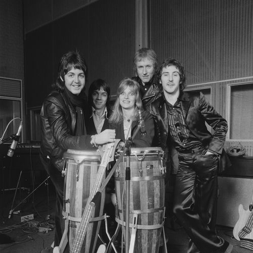 Wings : albums, chansons, playlists | À écouter sur Deezer