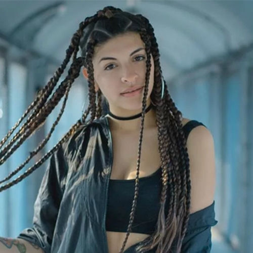 Cazzu - Escucha su música en Deezer | Streaming de música