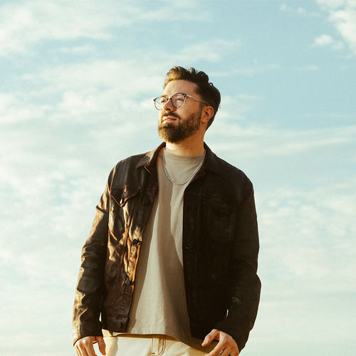 Danny Gokey: albums, songs, playlists | Listen on Deezer