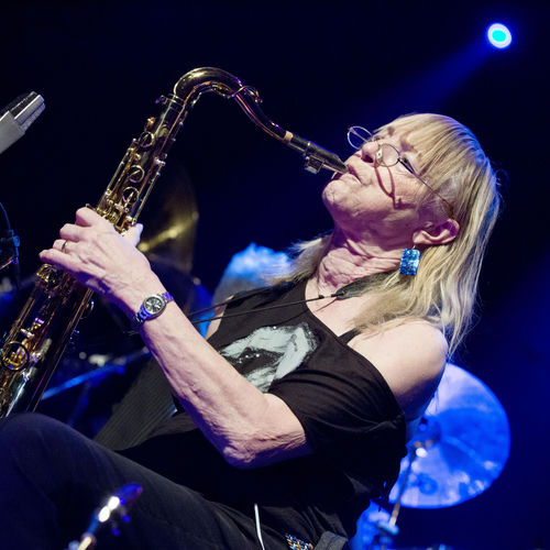 Barbara Thompson: albums, songs, playlists | Listen on Deezer