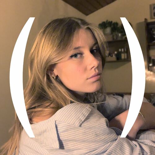 ESTL - Voyage voyage : chansons et paroles | Deezer