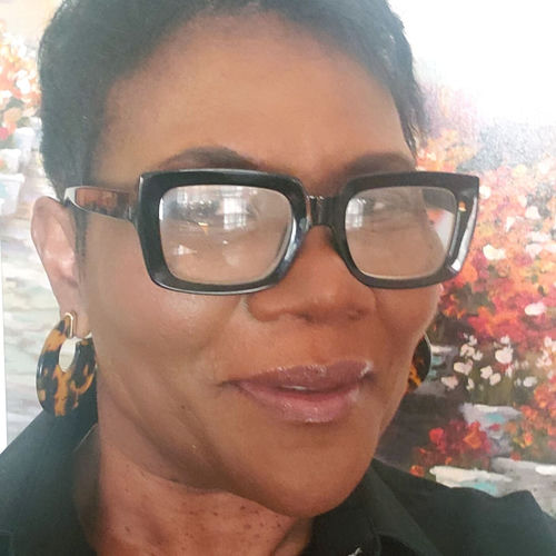 Listen to I AM PASTOR DEB podcast | Deezer