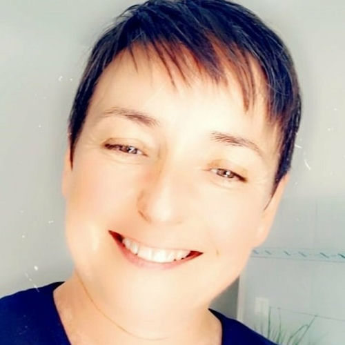 Listen to Cécile Imbert - Voix Off Pro : mon job, mes démos, pèles-mêles ♥ podcast | Deezer