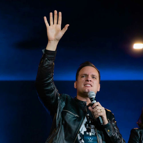 Listen to Pr. Danilo Mouta - Igreja Sião podcast | Deezer